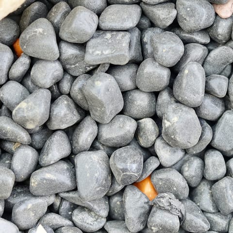 Free Next Day Delivery | Decorative Large Black Pebbles - 1 Kg