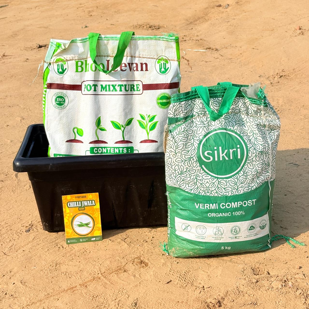 Chilli / Mirchi Jawala Grow Kit - 20 Inch Black Window Planter + 10Kg ...